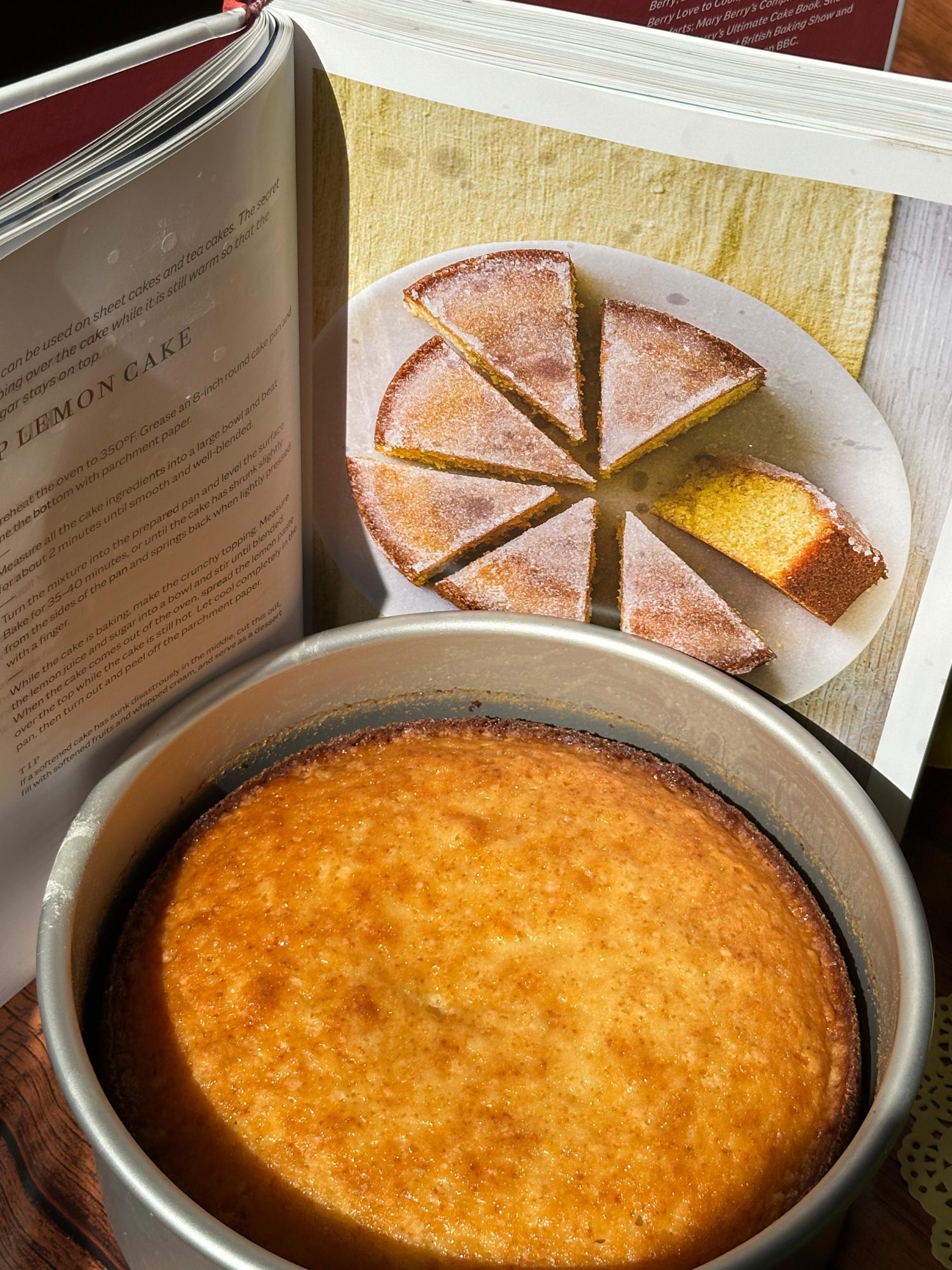 Super-Moist Lemon Cake - The Fairy Who Bakes