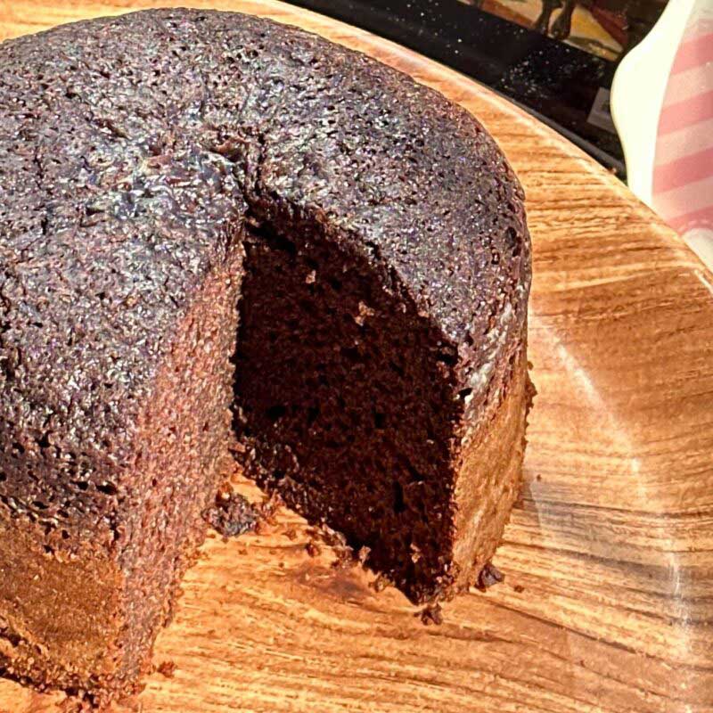 Chocolate Sponge - The Fairy Who Bakes